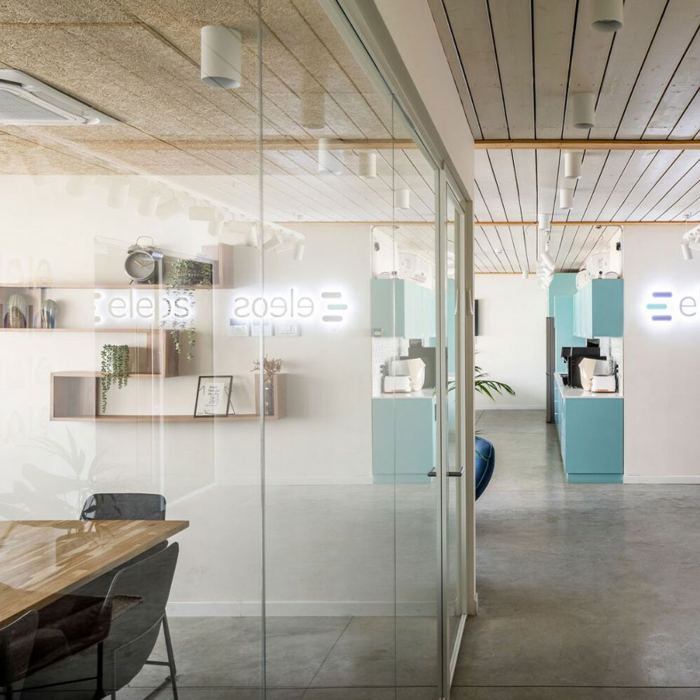 Eleos - Colored Buildings | בתים בצבעים